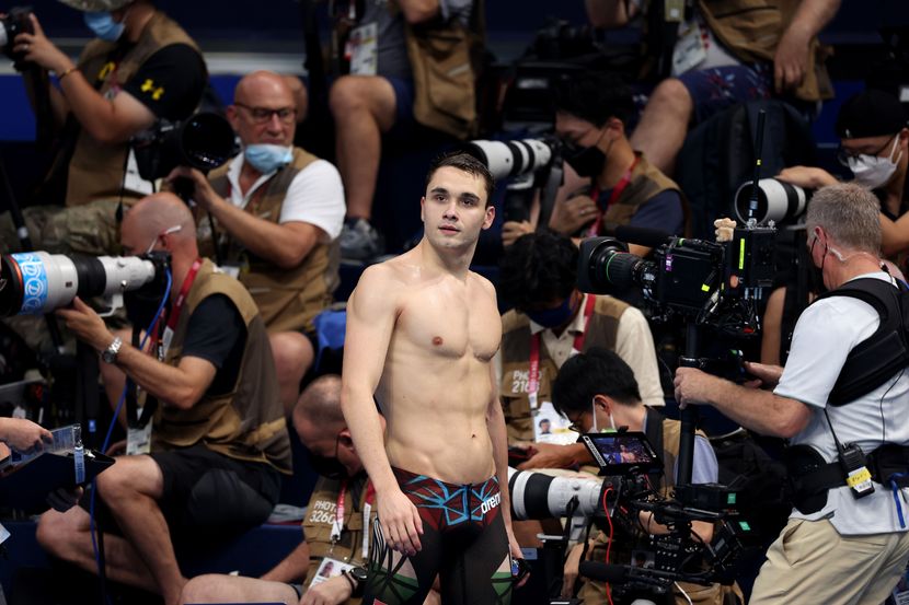 Milak brings down Phelps’ last record, GB storms to relay win