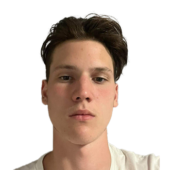 Aron SZEKELY | Profile | AQUA Official