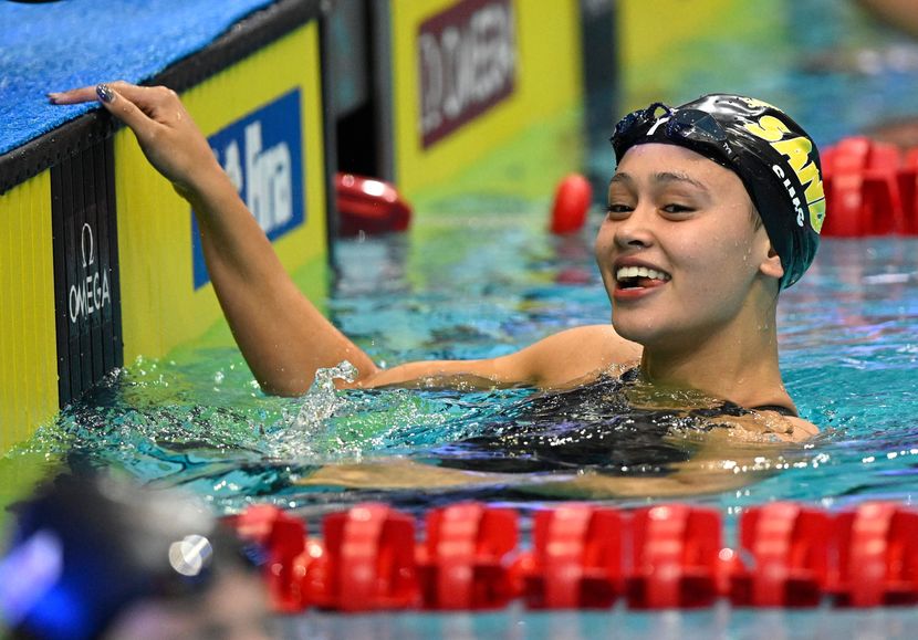 Bella Sims sets 2 records 12 minutes apart. Fink & Carter remain ...