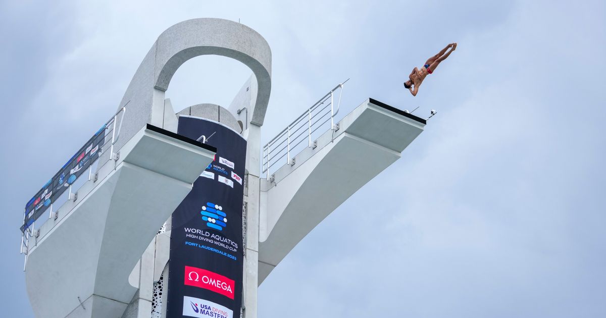 High Diving World Cup: Popovici and Iffland lead after two dives