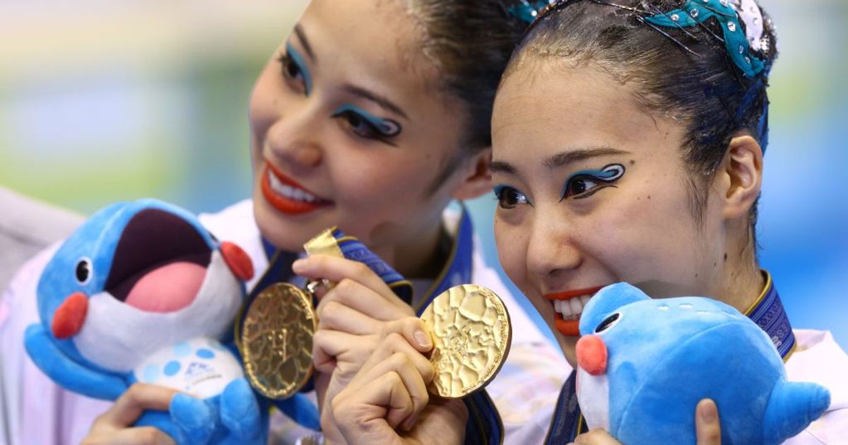 Japanese artistic swimming fans treated to two more golds in Fukuoka