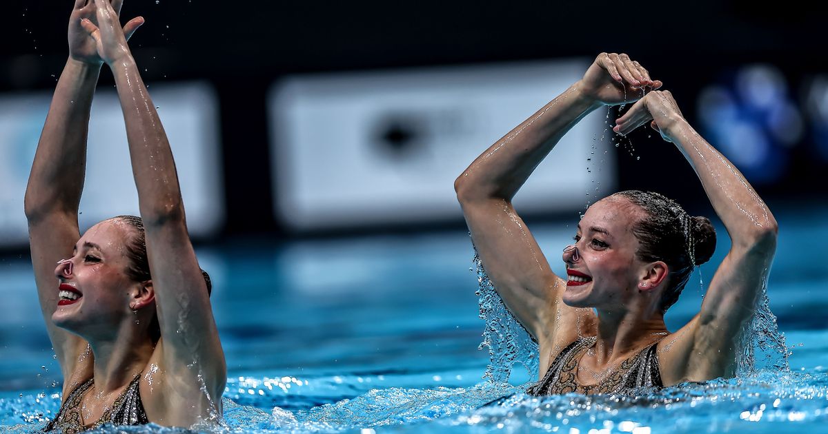 Ukraine returns to form with dazzling duet display