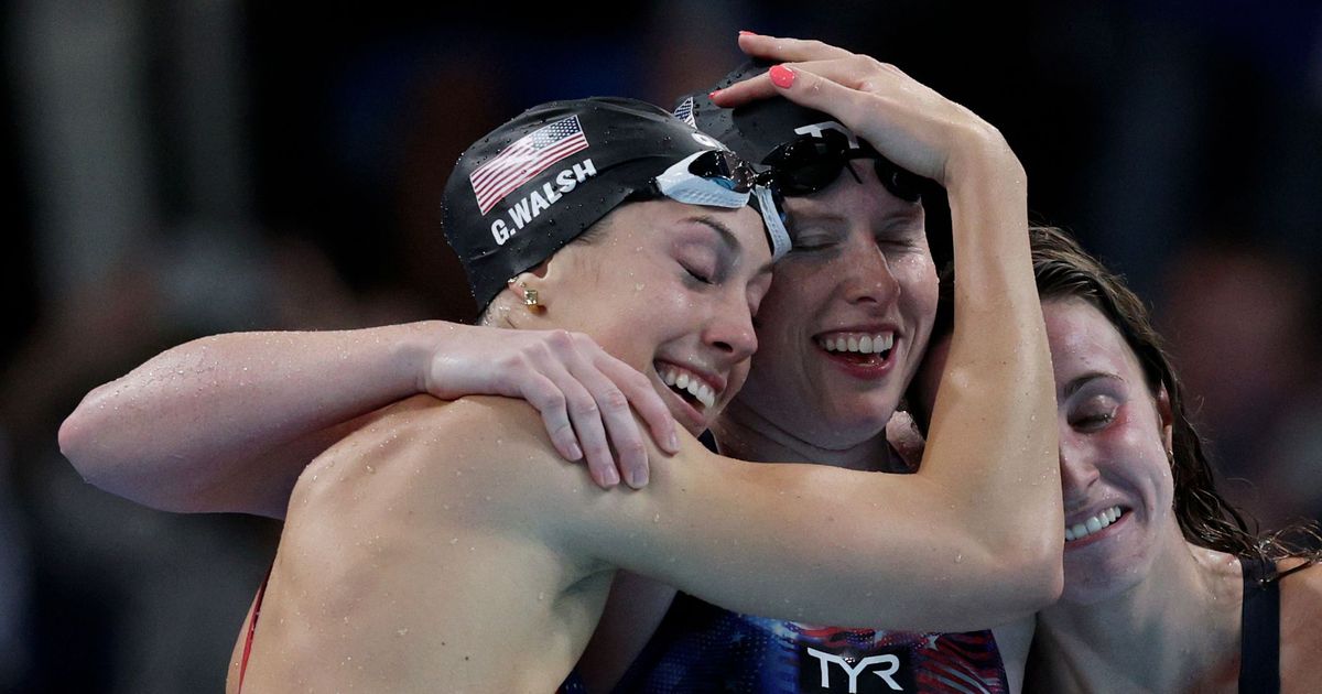 Bobby Finke, USA women smash World Records to conclude swimming in Paris