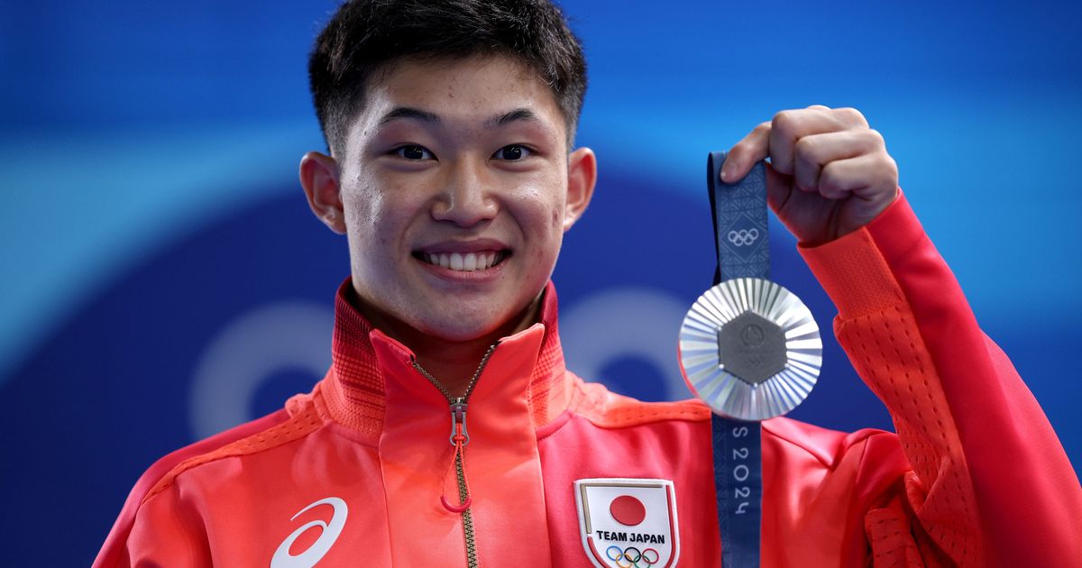 17-year-old Rikuto Tamai makes history as Japan’s first diver to ...