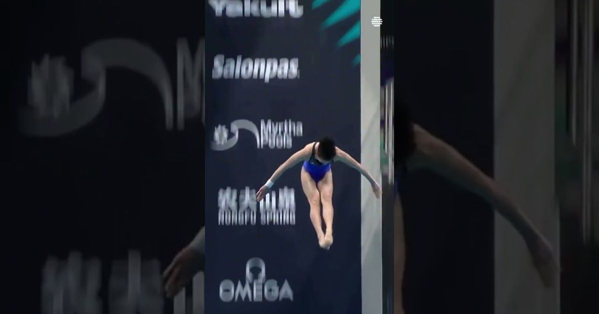 Incredible Women’s 10m Platform Dives | World Championships Highlights
