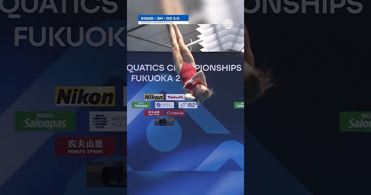 South African #diving legend Julia Vincent and her beautiful Forward 2. ...
