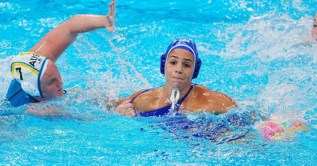 Greece, USA, Hungary and Spain surge into semifinals